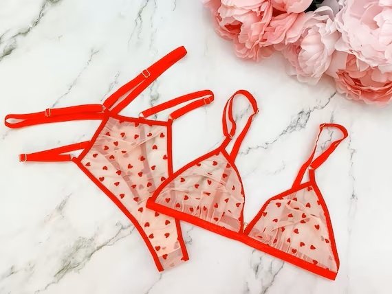 6 Must-Have Valentine's Day Lingerie Pieces #2024
